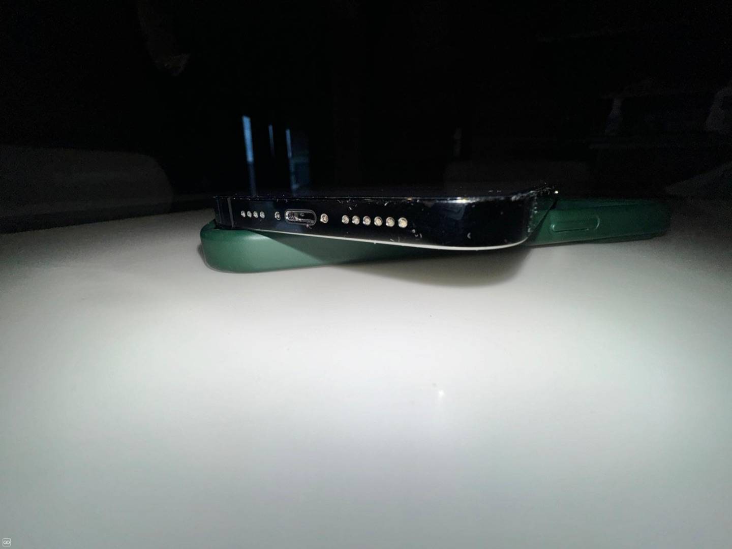 Iphone 13 pro max - weshare.mu