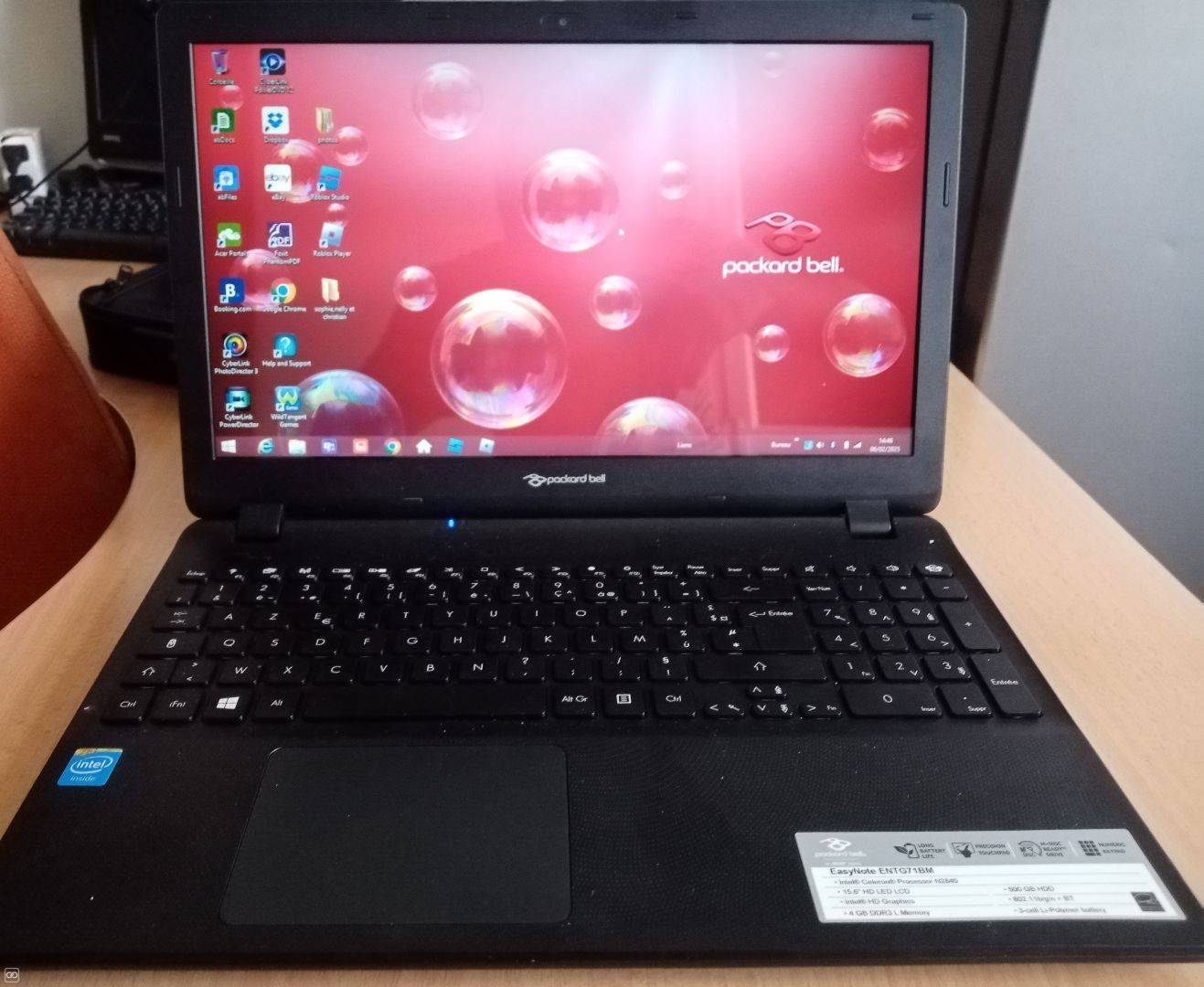 Laptop - Packard Bell - weshare.mu